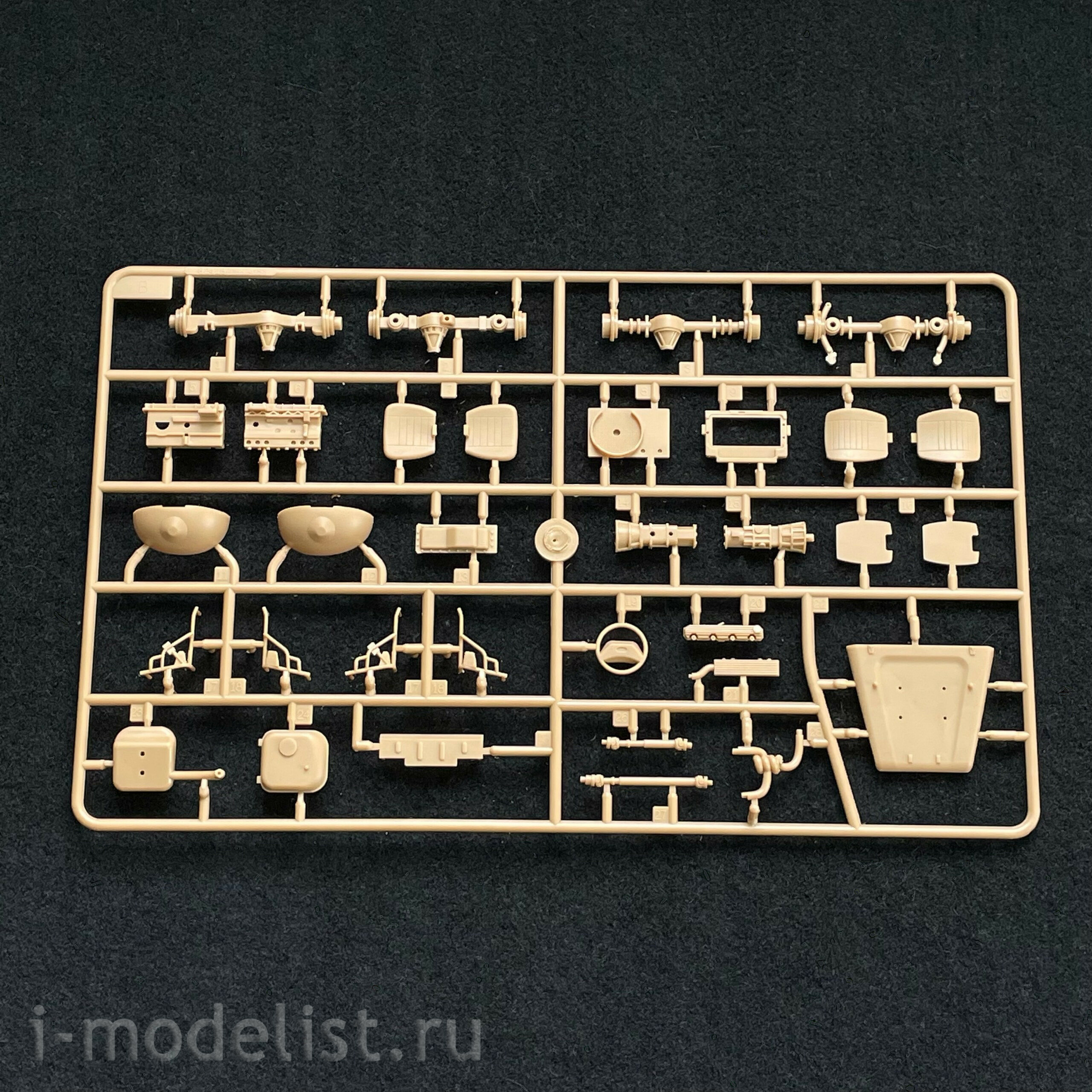 Hobby Boss 1/35 82450 (Ranger Special Operations Vehicle) RSOV w/MG ...